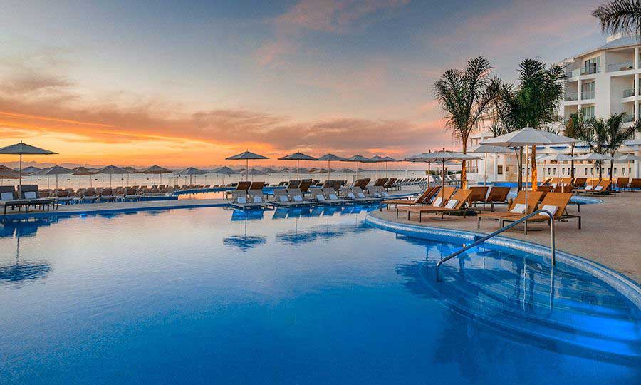 Ultimate All Inclusive –Palace Resorts in Cancun,Playa del Carmen