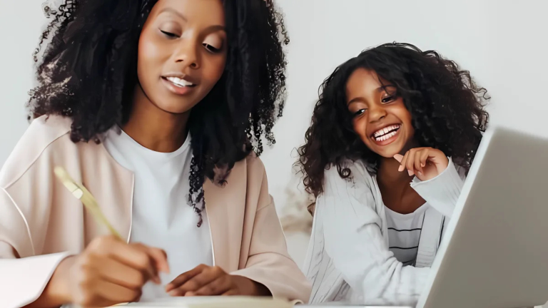 How Stay-at-Home Parents have successful Travel Businesses